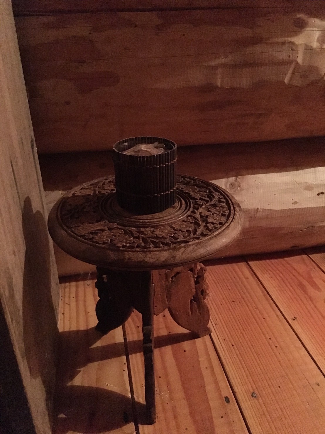 nuchi ｜ 洞爺湖を望む森小屋 | 宿泊、シェアハウス、リトリート、カフェ経営｜北海道移住は洞爺湖から